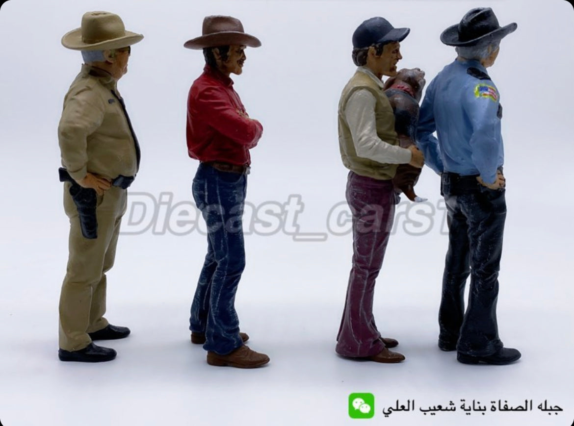 1:18 Custom Made Figures. – diecastcars1